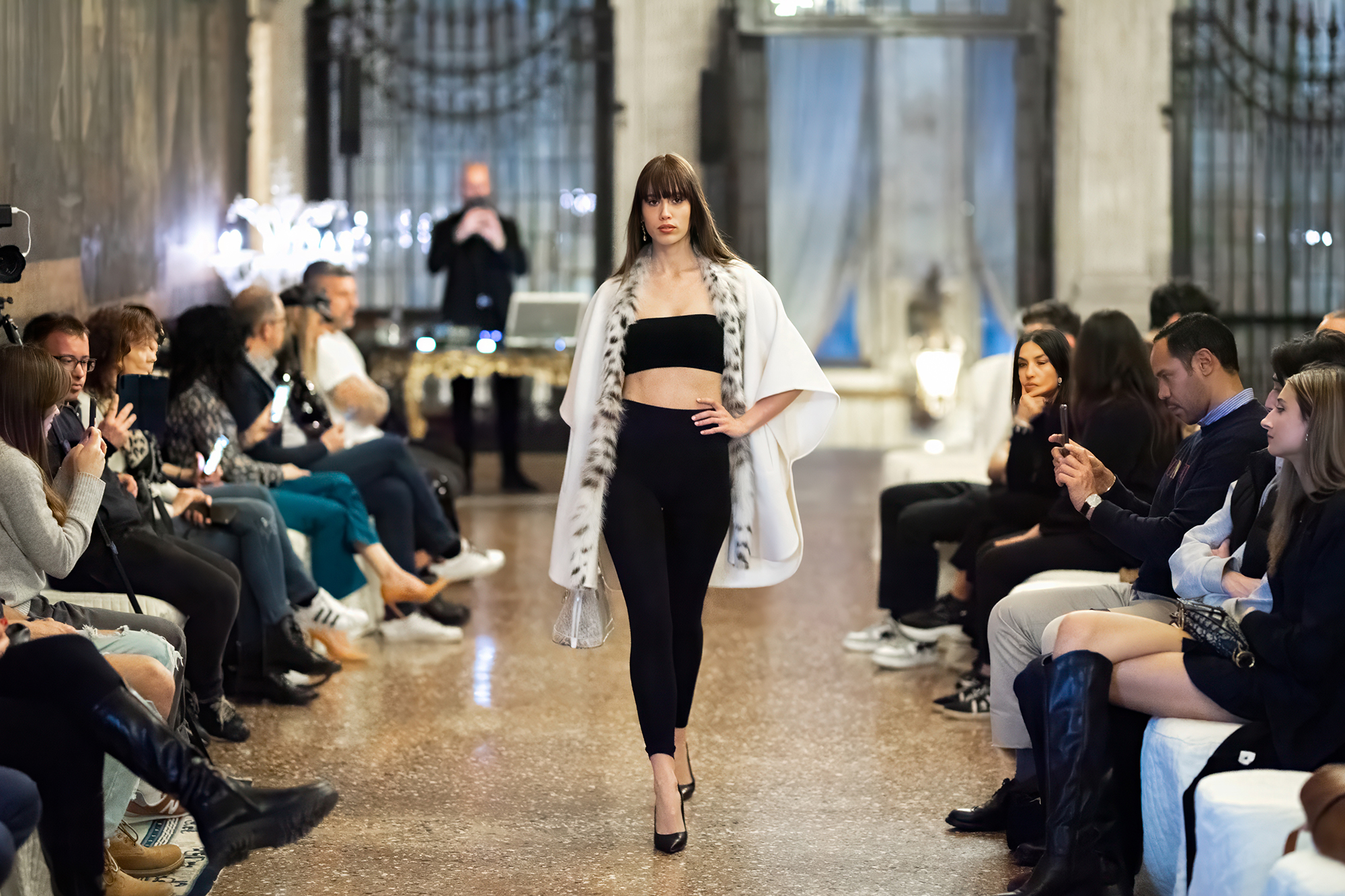 Avvenice Luxury Fashion Show in Ca' Sagredo Hotel Venice - Avvenice